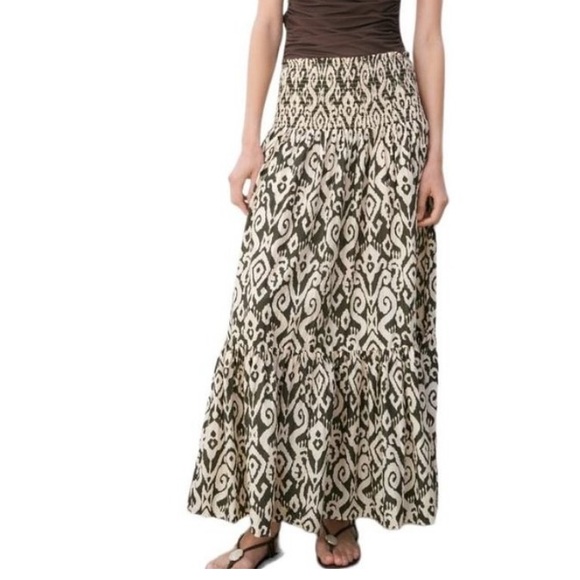 Zara | Skirts | Nwt Zara Maxi Skirt Green Size Medium 559855 | Poshmark